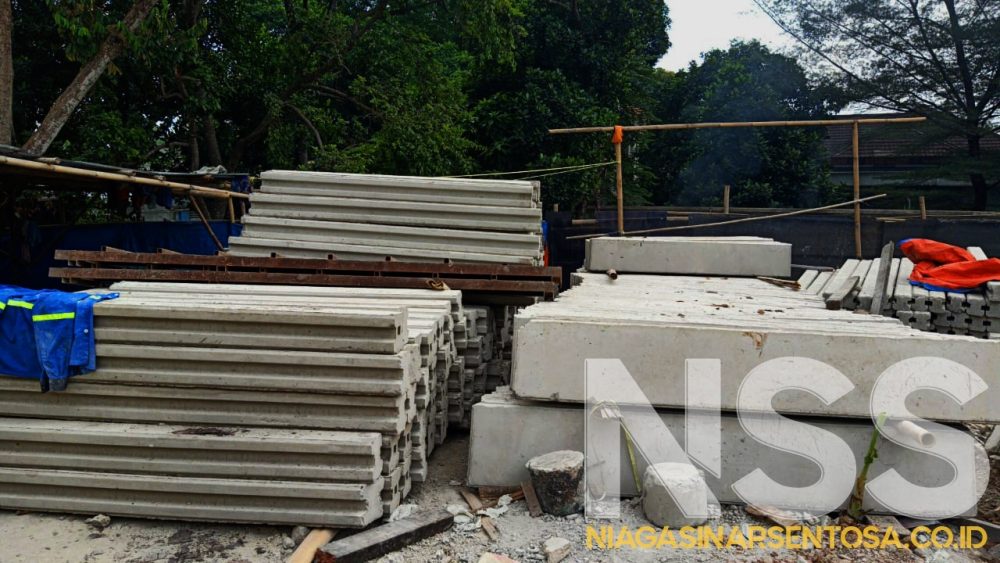 Pagar Panel Beton Polos K-225 (240x40x5) - PT. Niaga Sinar Sentosa